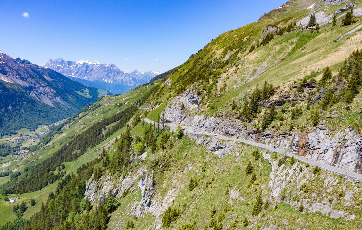 Supercar experience Swiss Alps - Drive in Switzerland | Colcorsa