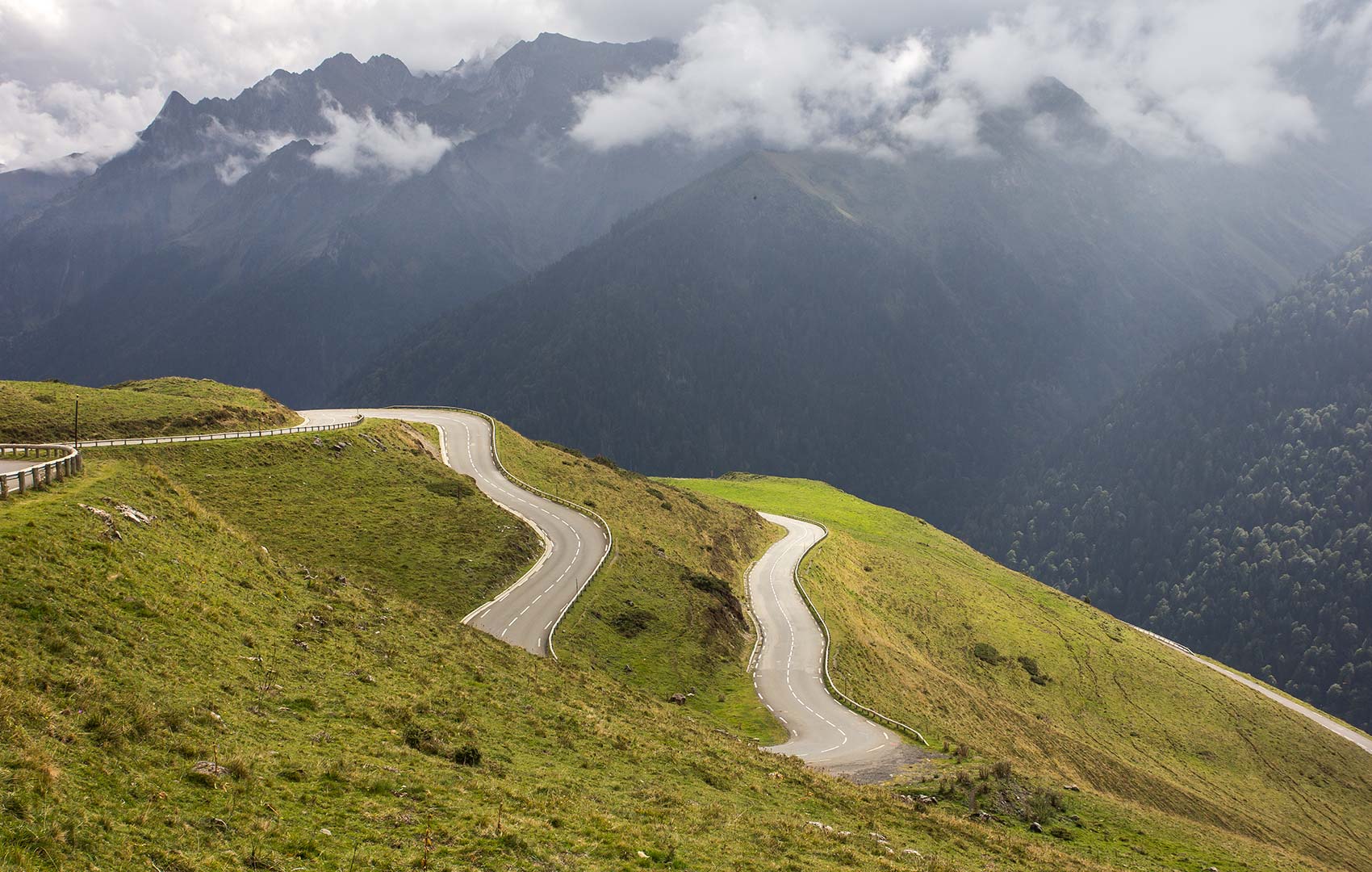 Pyrenees Mountains Highways Winding Road Through The Pyrenees